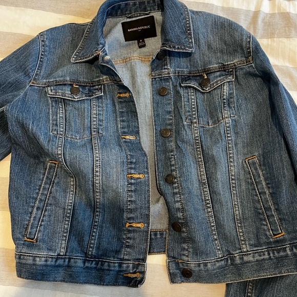 Banana Republic | Jackets & Coats | Banana Republic Denim Jacket | Poshmark